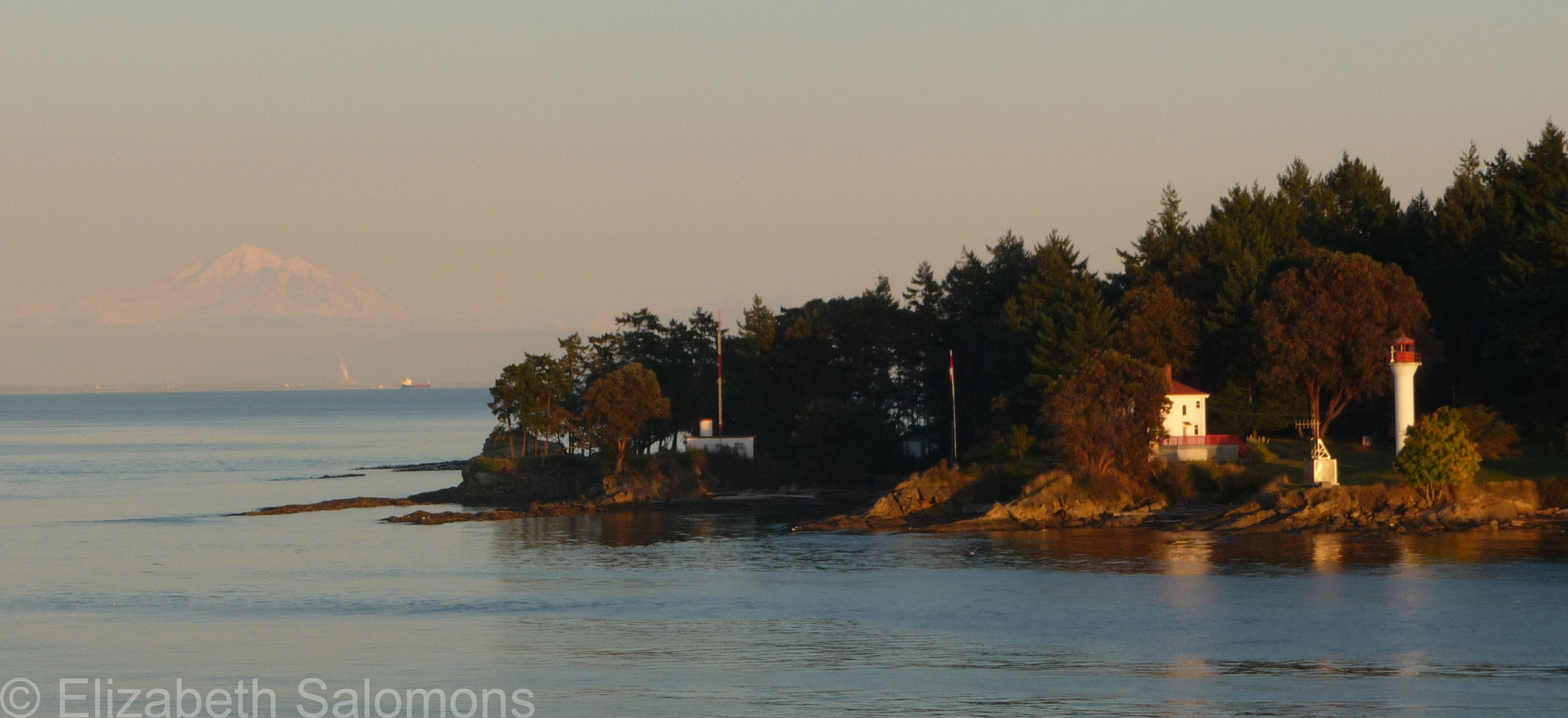 Through My Lens: Mayne Island Lighthouse | There and Back Again